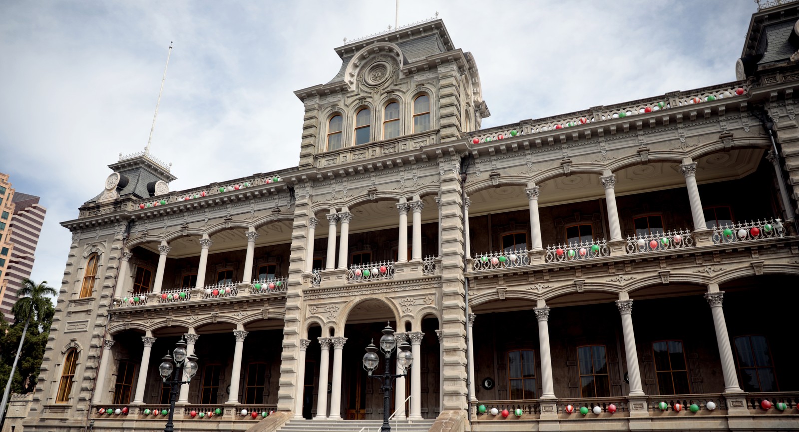 Where Is The Iolani Palace Where Is The Iolani Palace